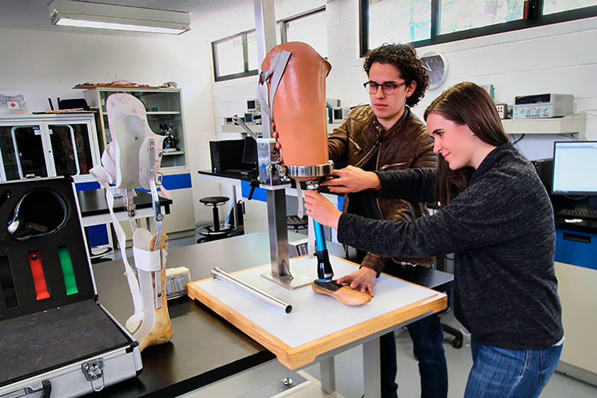 اپلای مهندسی پزشکی ؛ تحصیل مهندسی پزشکی در خارج - تراست